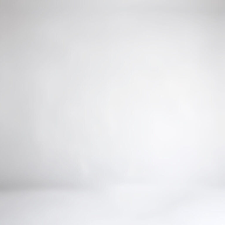 Add White Background to a Photo Online - Pincel